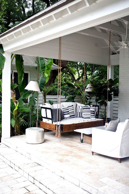 How To: The Perfect Summer Oasis